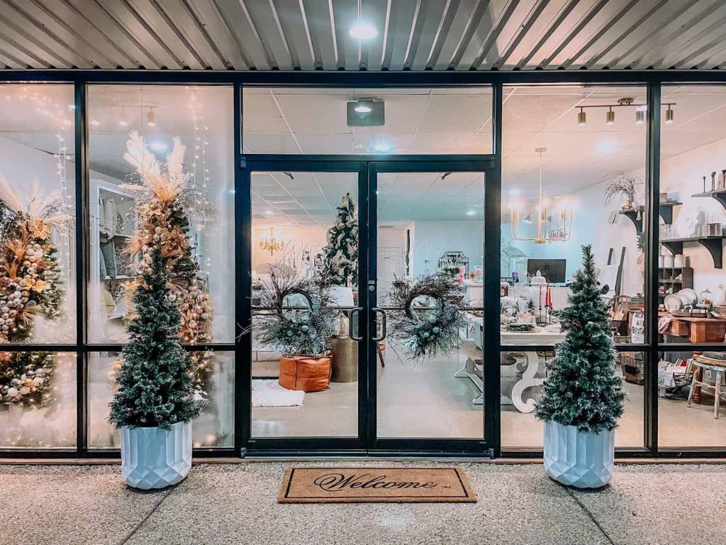 White Willow Boutique Opens In West Mobile