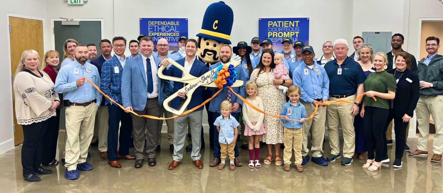 Cook’s Pest Control Cuts Ribbon On New Location