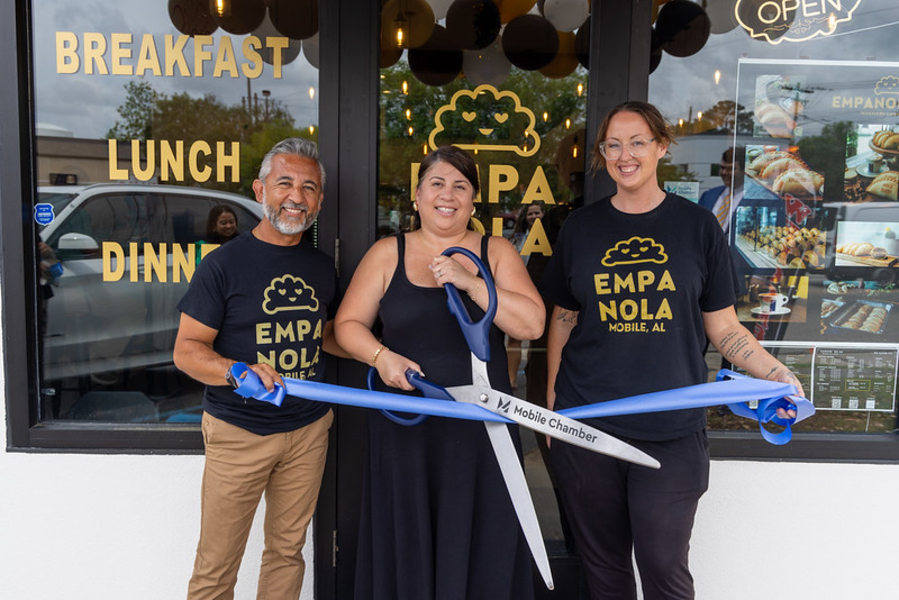 Empanola Mobile Opens On Old Shell Road
